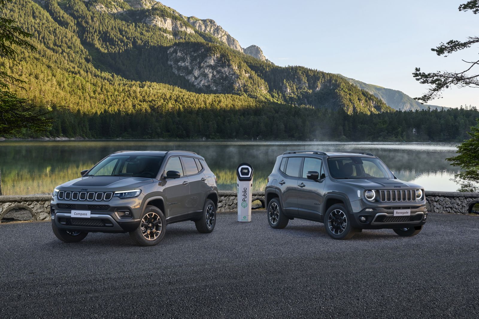 Jeep: le nuove versioni speciali per Renegade e Compass - Newstreet